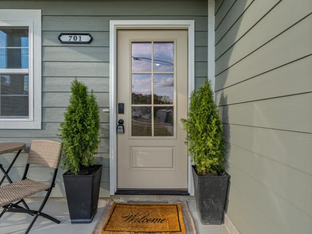 705 S Wall St, Shelbyville, TN 37160 | MLS #2674