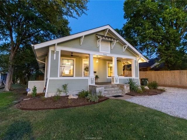 705 S Bryan Ave, Bryan, TX 77803