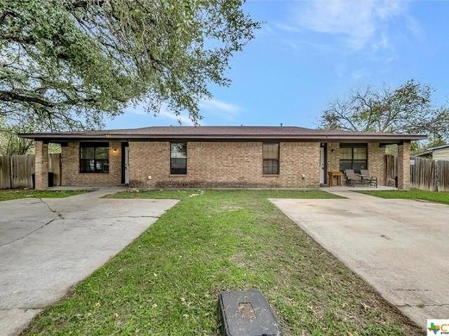 705 S Main St, Lampasas, TX 76550
