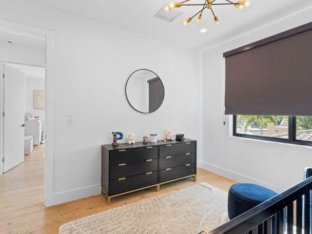 705 SW 8th Ter, Fort Lauderdale, FL 33315 | MLS #F10552