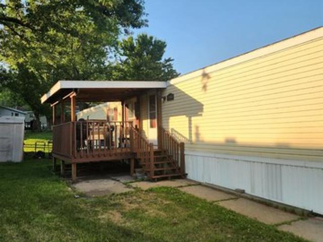 705 Pike Ln Unit 21, Stoughton, WI 53589