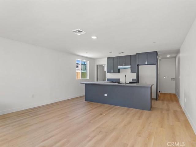 705 W 80th St, Los Angeles, CA 90044 | MLS #PW26083 | Compass