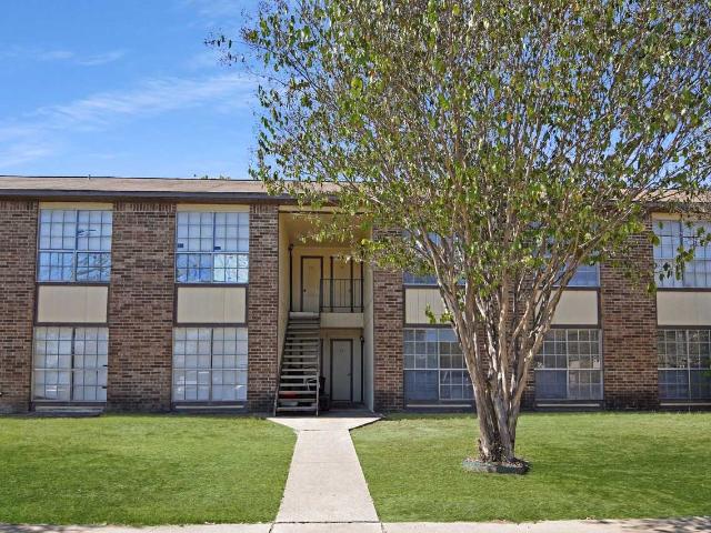 705 W Avenue D 2 Bedroom Apartment for Rent at 705 W Avenue D, Belton, TX 76513