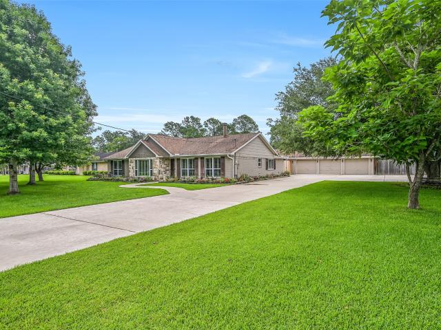 705 W Edgewood Drive