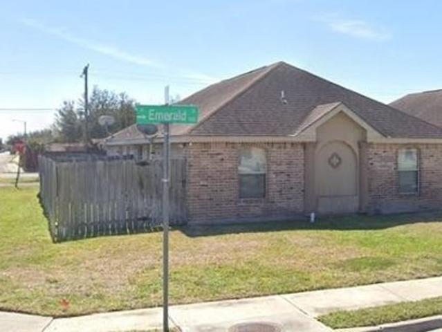 705 W Emerald Dr, Pharr, TX 78577