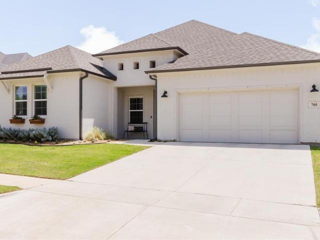 705 W Jockey