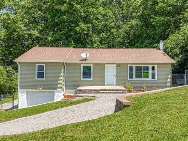 705 White Oak Dr, Knoxville, TN 37920