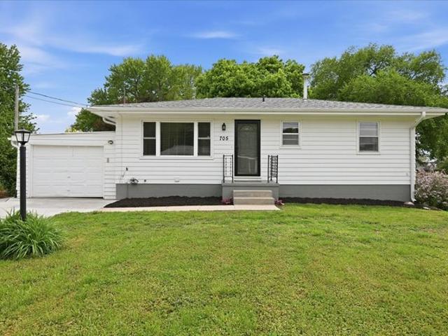 705 Townsend St, Glenwood, IA 51534