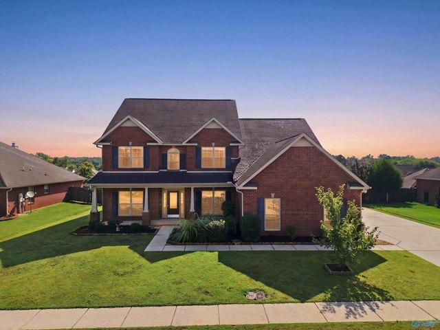 705 Tide Creek Dr SW, Madison, AL 35756