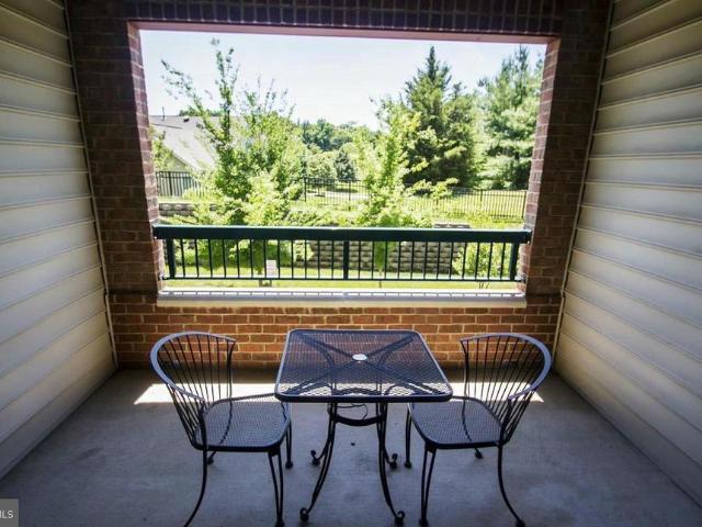 7065 Heritage Hunt Drive # 208