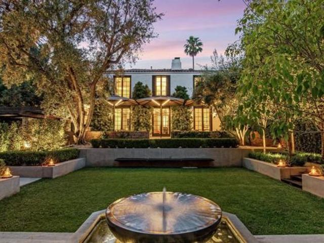7065 Hillside Ave, Los Angeles, CA 90068
