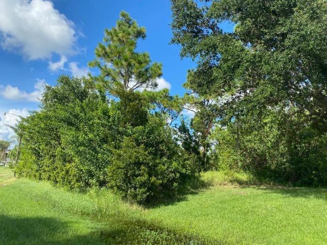 7066 Bargello St, Englewood, FL 34224 | MLS #R11107 | Compass