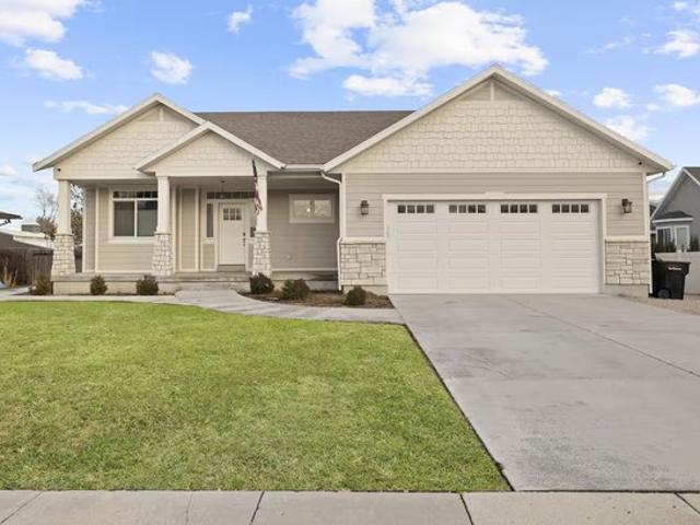 7067 S 2700 W, West Jordan, UT 84084