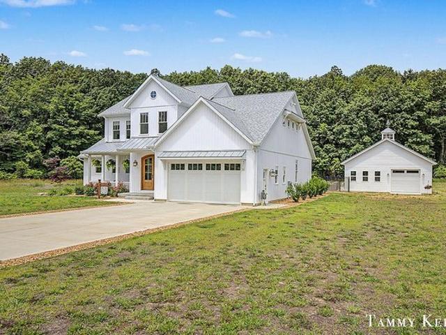 7067 th Ave, Fennville, MI 49408