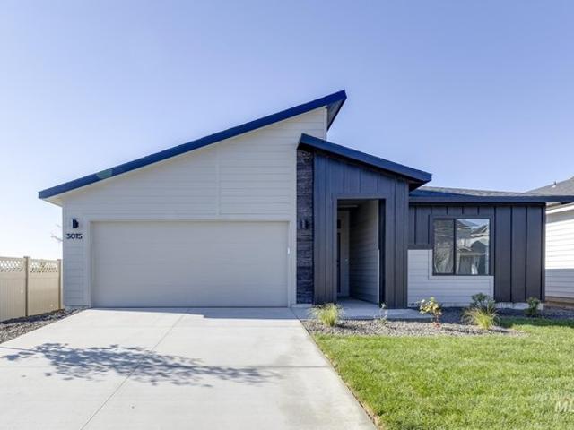 7068 E Marble Springs Dr, Nampa, ID 83687