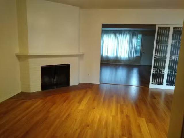 7069 Orion Ave Houses in Van Nuys, CA