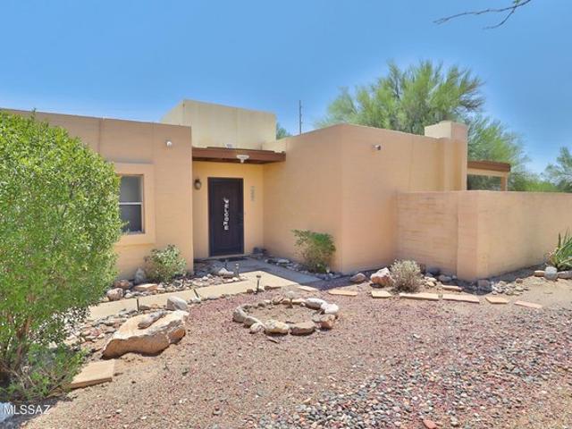 7060 E Corto Caravaca, Tucson, AZ 85715