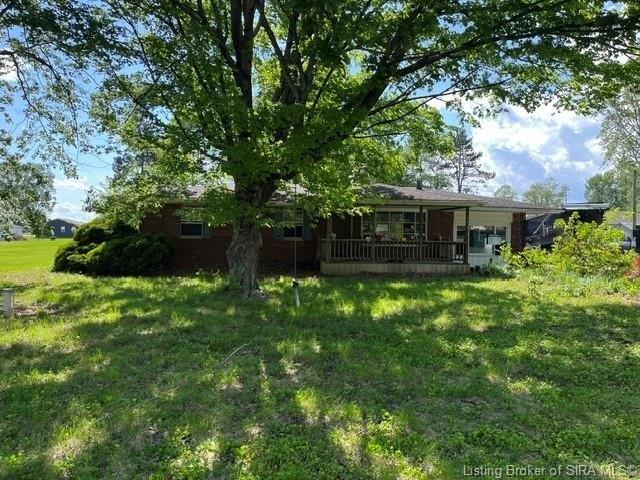 7060 W Crestwood Dr, Delphi, IN 46923