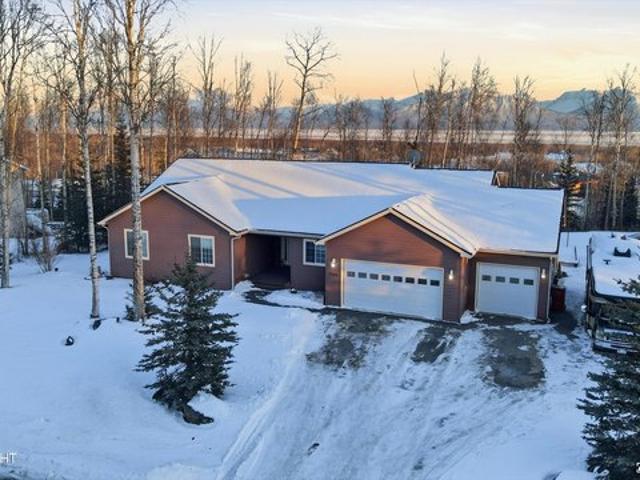 7060 W Moose Ridge Cir, Wasilla, AK 99623