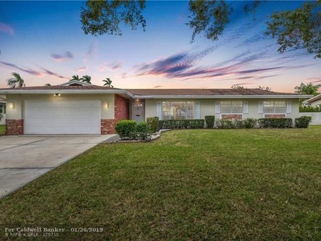 7061 NW 7th Ct, Plantation, FL 33317