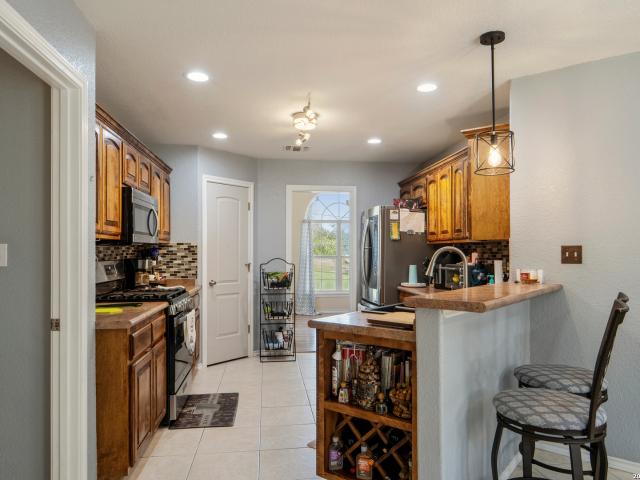 7061 Devonshire Dr, Spring Branch, TX 78070 | MLS #1931
