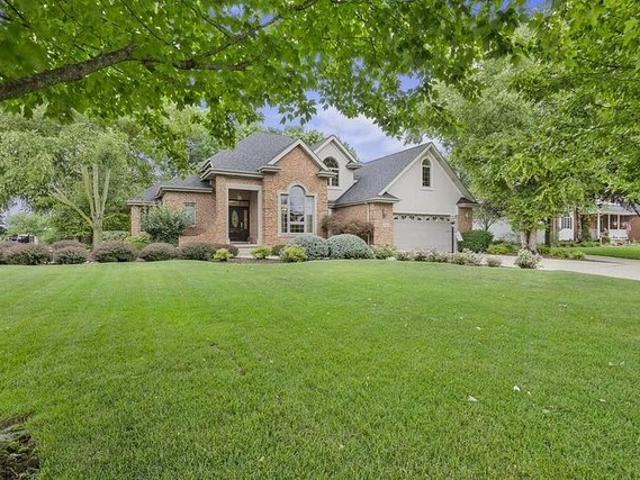 7061 E 107th Ct, Crown Point, IN 46307