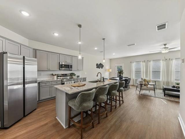 7063 Clementine Trl, Fairburn, GA 30213