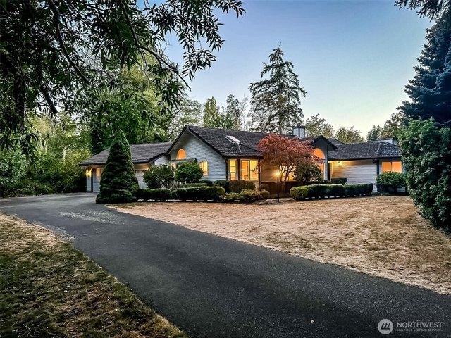 7063 E Owl Ridge Ln, Port Orchard, WA 98366