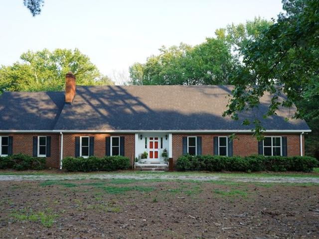 7063 Pleasant Grove Church Rd, Nashville, NC 27856