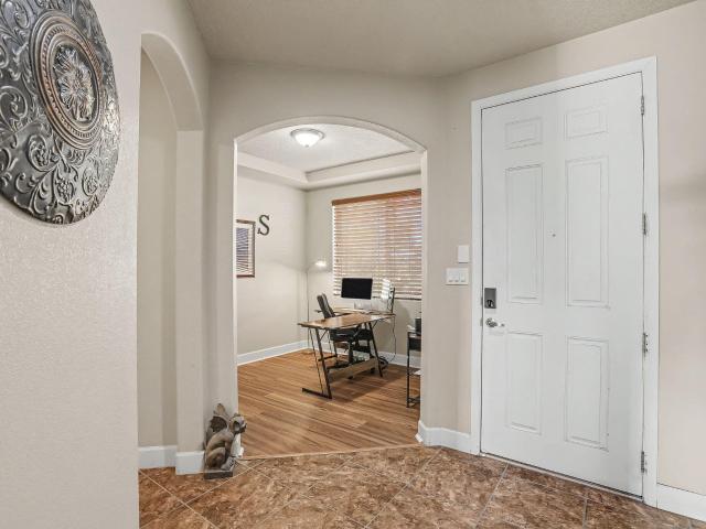 7063 Wrangell Loop NE