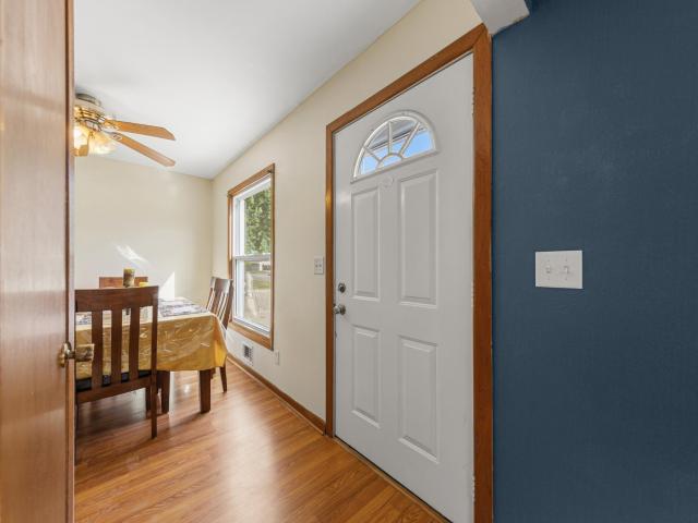 706 17th Street NE