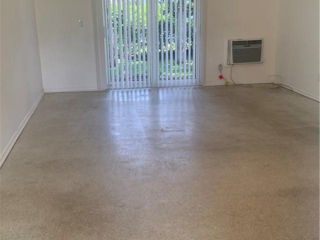 706 19th St, Unit 5, Vero Beach, FL 32960 | Compass