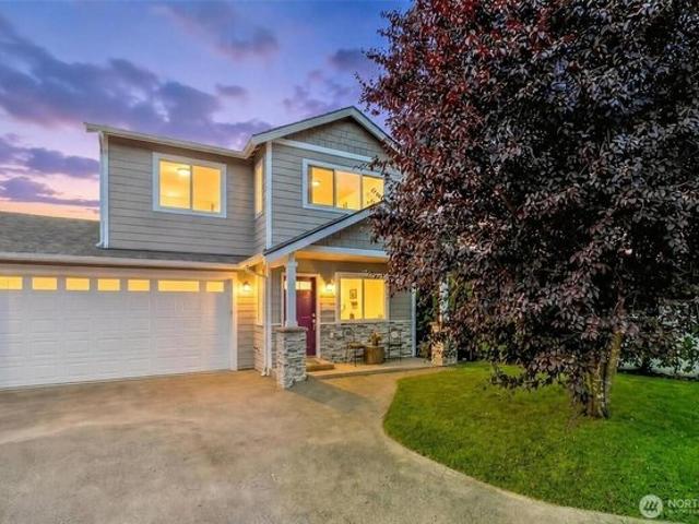 706 83rd Ave SE Unit B, Lake Stevens, WA 98258
