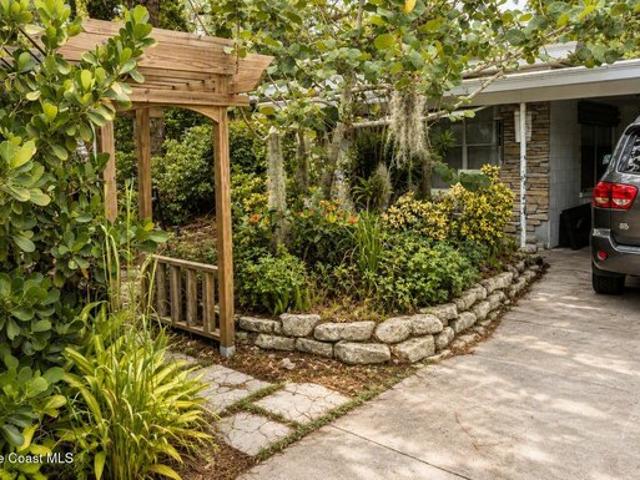 706 Cory Campbell Rd, Fort Pierce, FL 34982