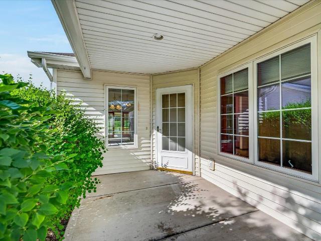 706 Creek Edge Drive