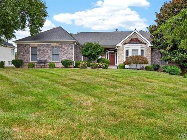 706 Abbottsford Ct, Lake Saint Louis, MO 63367