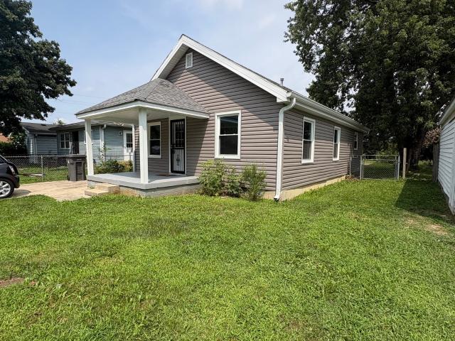 706 Bacon Street