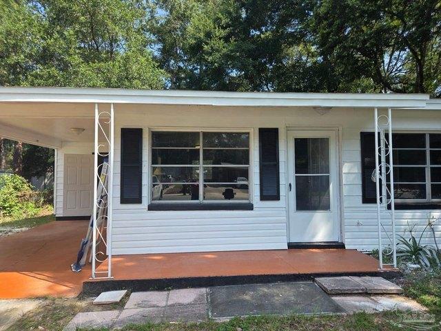 706 Baker St, Pensacola, FL 32505