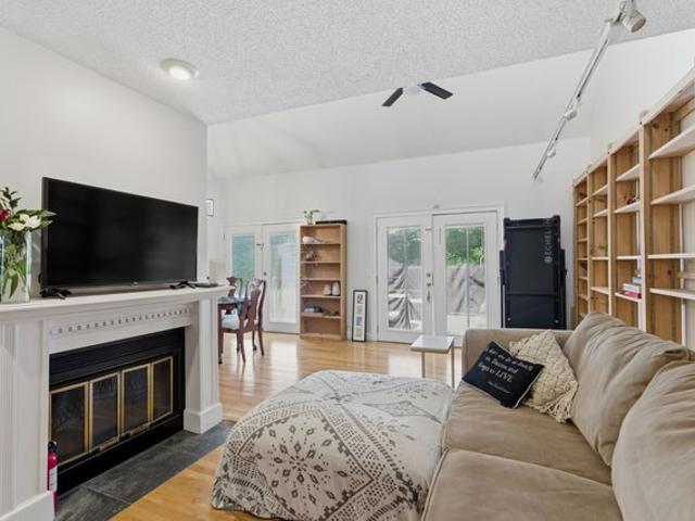 706 Barlin Ct, Nashville, TN 37221