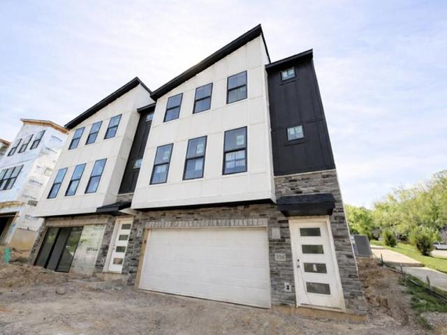 706 Belle Ridge Loop Unit 11, Bellevue, KY 41073