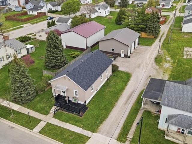 706 Buchanan St, Wapakoneta, OH 45895