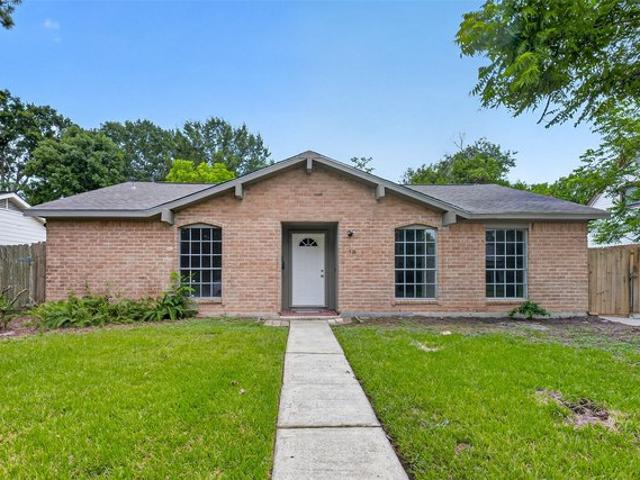 706 Buoy Rd, Houston, TX 77062
