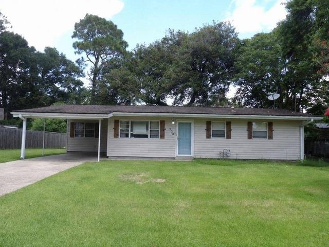 706 Guidry St, Berwick, LA 70342