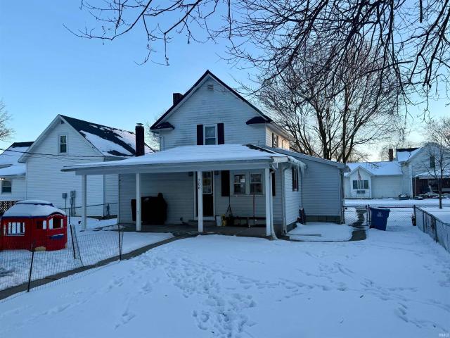 706 E 9th Street