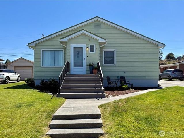 706 E 2nd Ave, Odessa, WA 99159