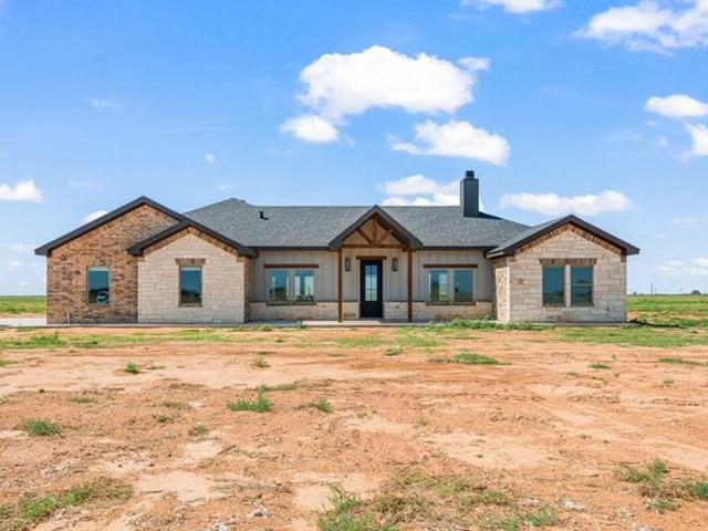 706 E FM 597, Abernathy, TX 79311