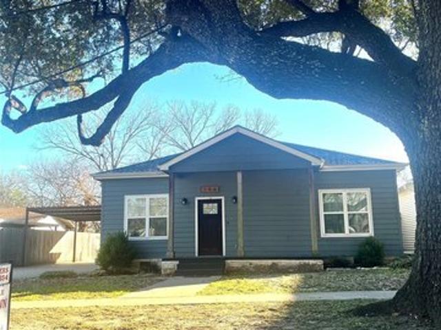 706 E Palestine St, Mexia, TX 76667