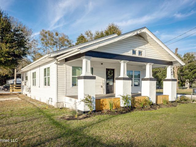 706 E Pass Road