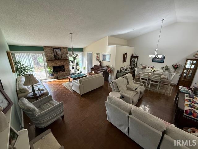 706 E Pepperridge Drive