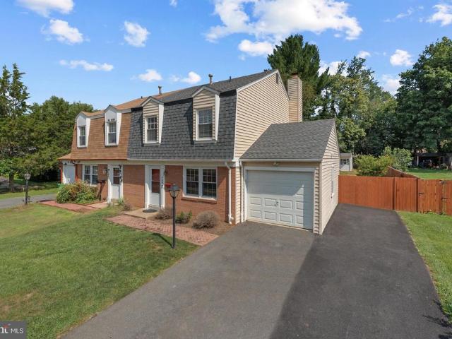 706 Edwards Ferry Road NE